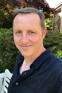 Robin Scott-Elliot – Time Tunnellers